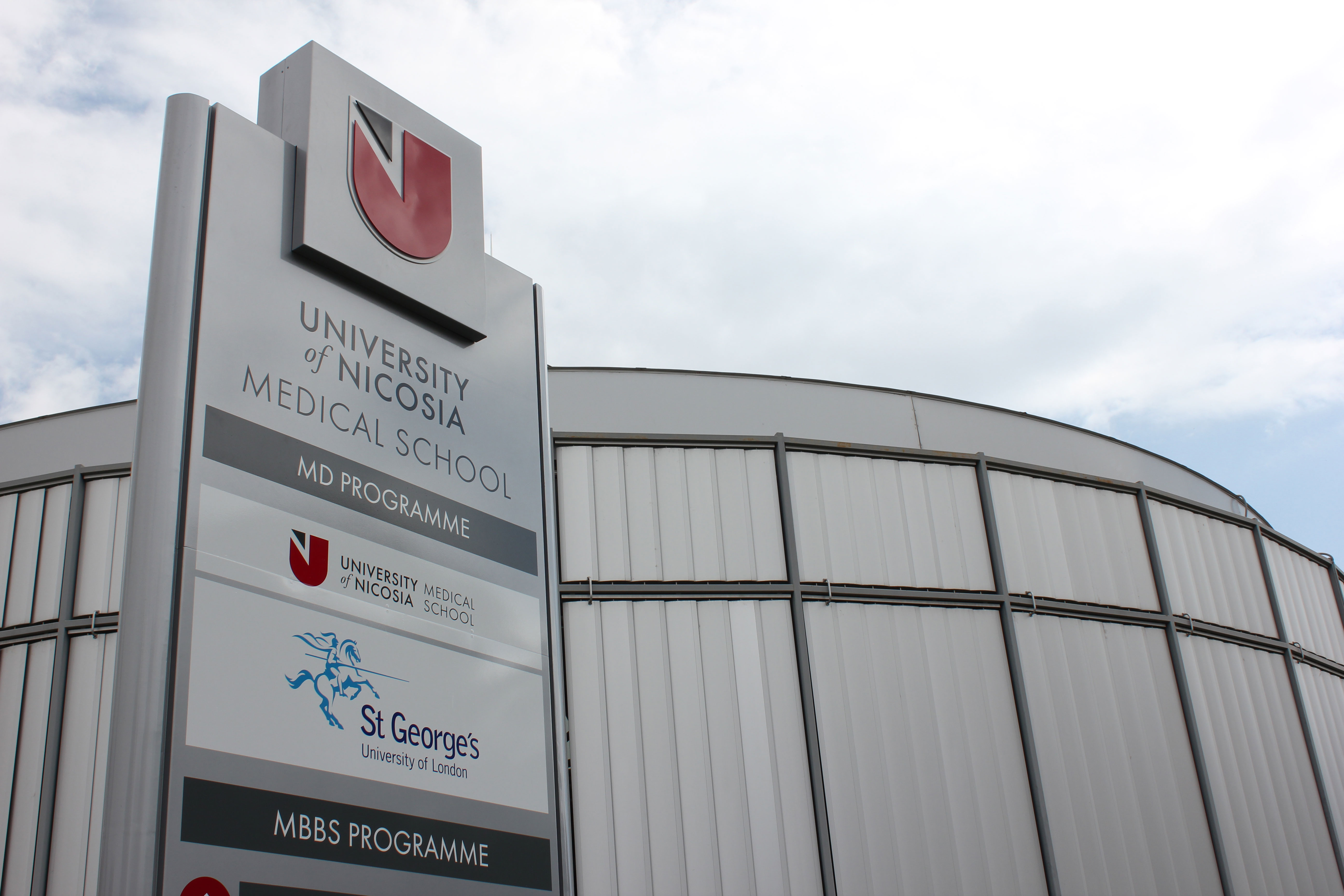 Signage – UNIC Brand Centre