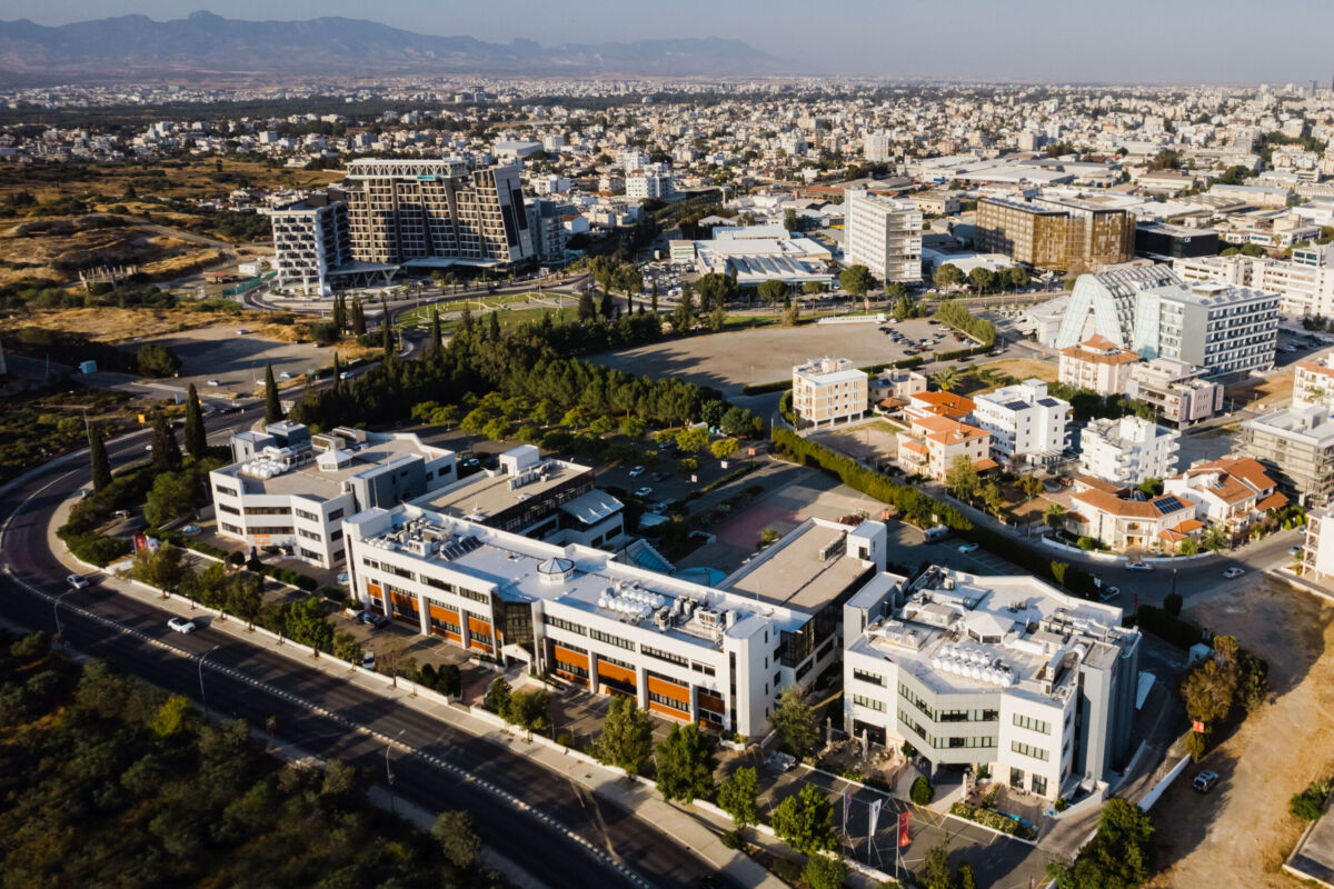 UNIC | School of Veterinary Medicine