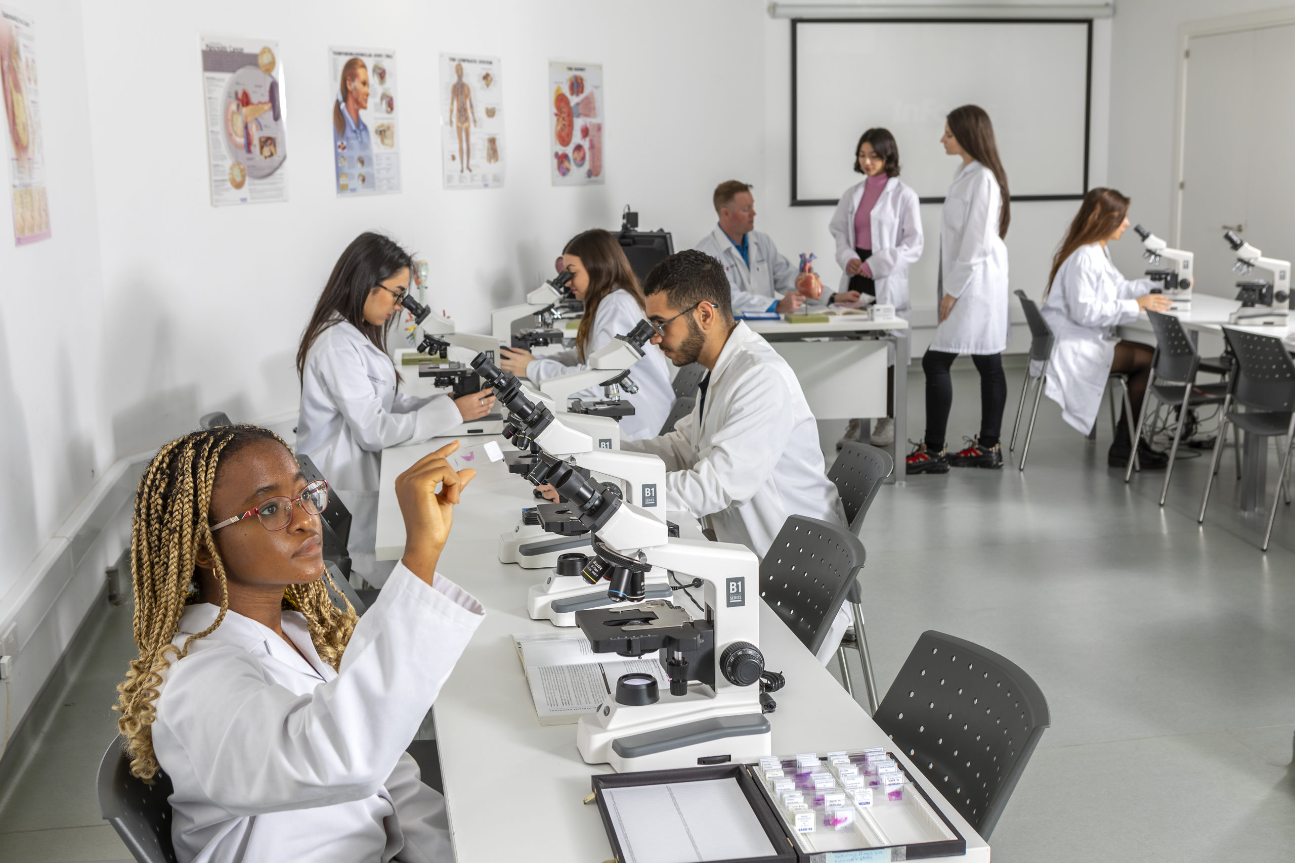 Histopathology Laboratory - Medical School - University of Nicosia
